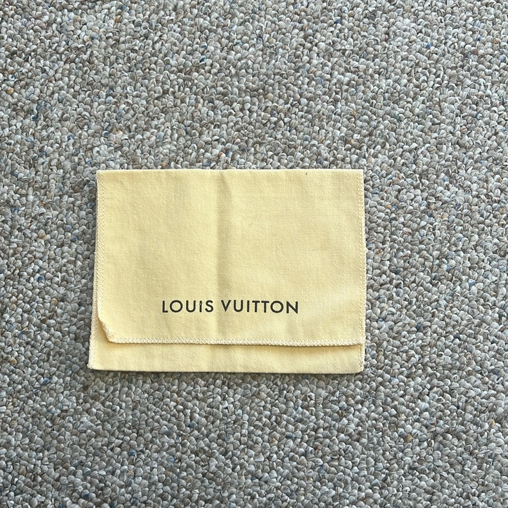 Authentic Louis Vuitton Dust Bag - Gem